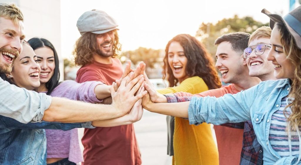 ¿Cómo ser más sociable y estar a gusto en sociedad?